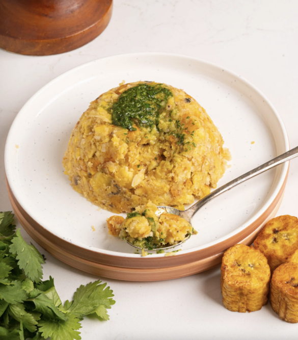 Mofongo puertorriqueño, delicia de plátano y chicharrón - La Prensa de Houston