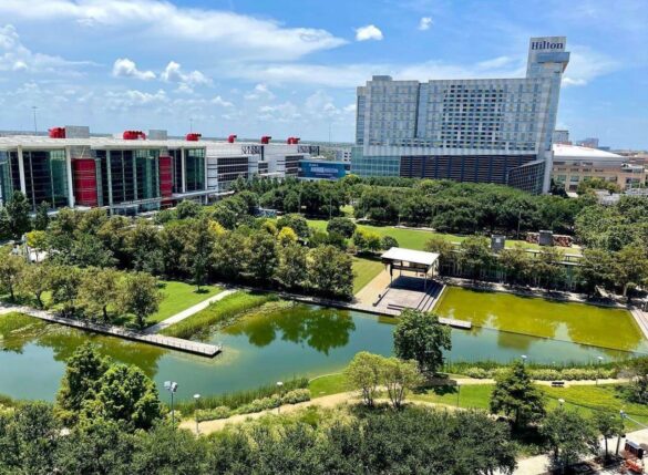 5 lugares para visitiar en el Parque Discovery Green - La Prensa de Houston