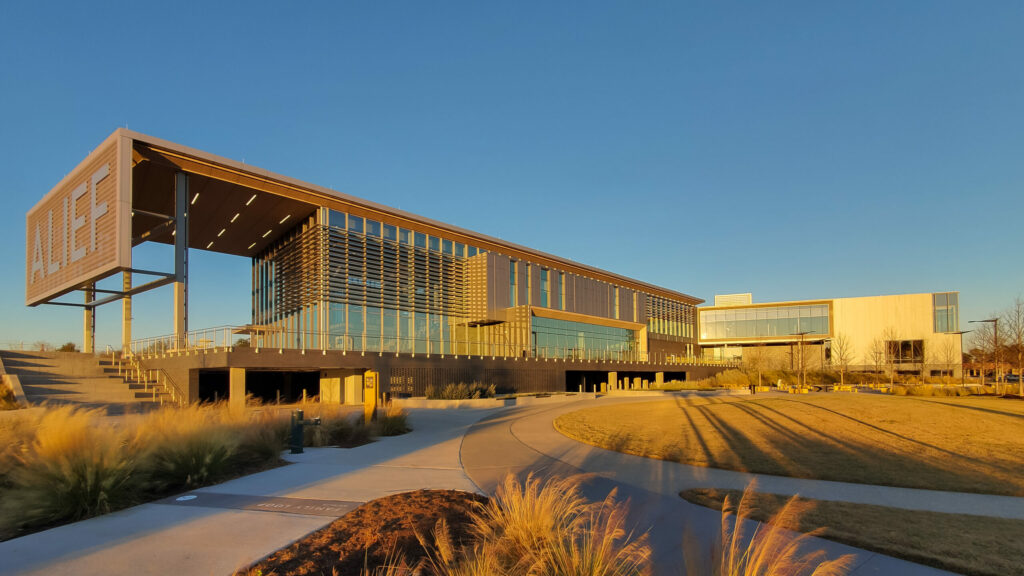 La Biblioteca Pública de Houston extiende horarios - La Prensa de Houston