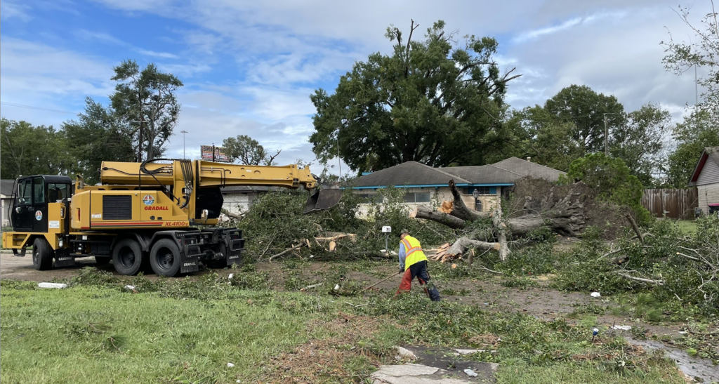 Por 6 horas, Beryl azotó a Houston - La Prensa de Houston